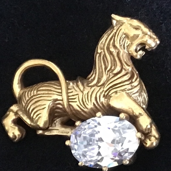 Mma | Jewelry | Metropolitan Museum Of Arts Vintage Gorgeous Brooch ...